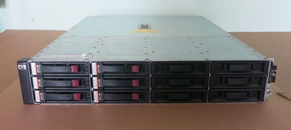 HP StorageWorks EVA4400 AG638A Storage Array Shelf 6x 300GB 2 x 461494-001