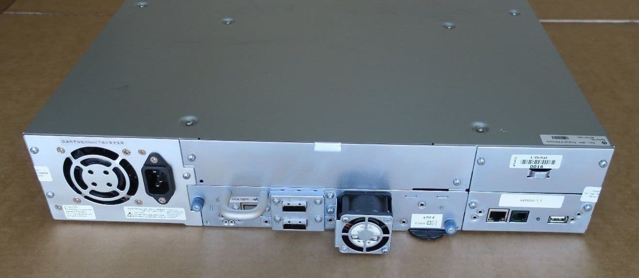 HP StorageWorks MSL2024 AK379A 24-Slot Tape Autoloader Ultrium 6250 ...