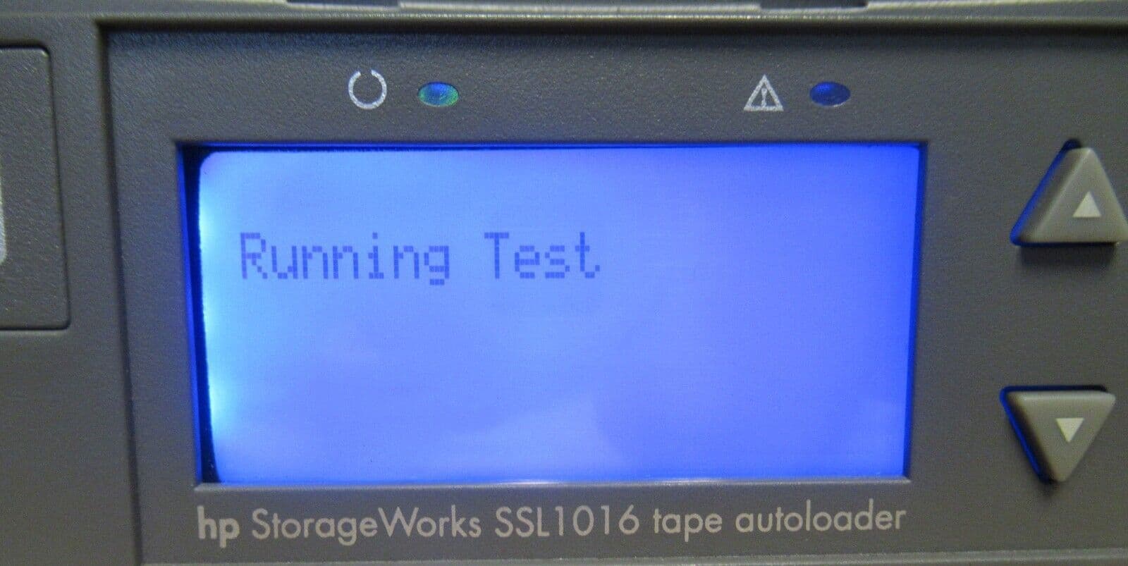 HP StorageWorks SSL1016 Ultrium 460 Tape Autoloader 16-Slot 2U - 330821-B21