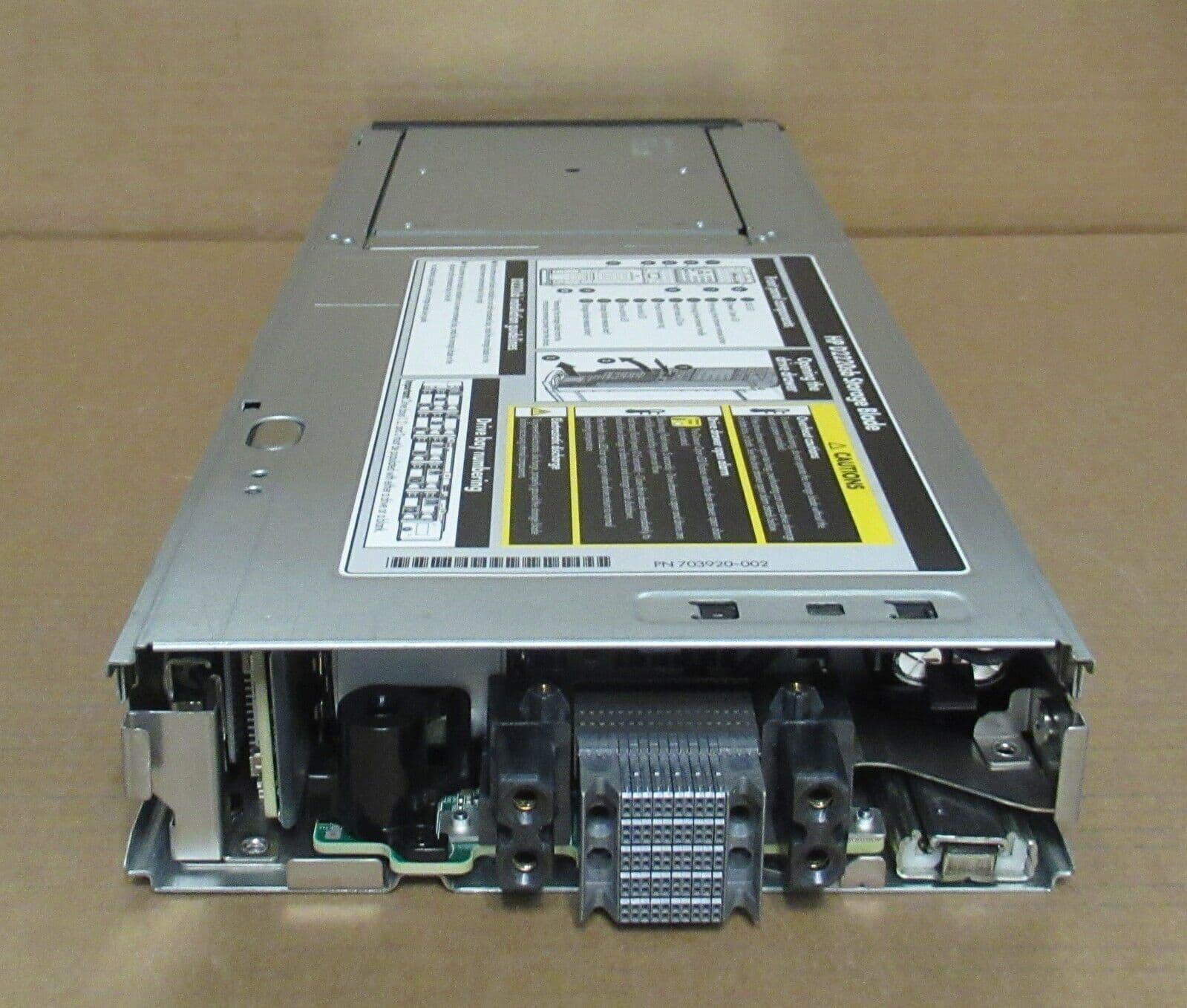 HPE D2220sb Storage Blade 12x 2 5" SAS Bays 8x 1 2TB HDD QW918A 703920-002
