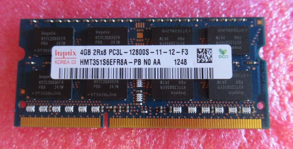 Hynix HMT351S6EFR8A-PB 4GB PC3-12800 DDR3-1600MHz non-ECC 204P SoDimm Memory