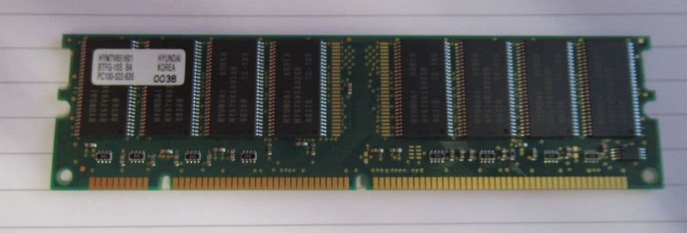 Hyundai HYM7V651601 128MB PC100 100MHz non-ECC Unbuffered CL2 168P DIMM ...