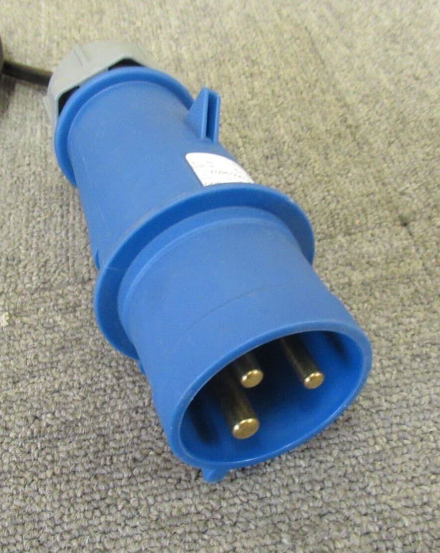 IBM 12J5988 4M IEC C19 Female To IP44 32A Commando Blue Plug Male Power ...