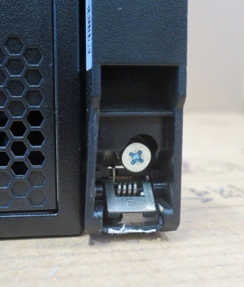 IBM 2145-SV1 SAN Volume Controller 128GB 2x E5-2667v4 8x2 5" Bay 480GB ...