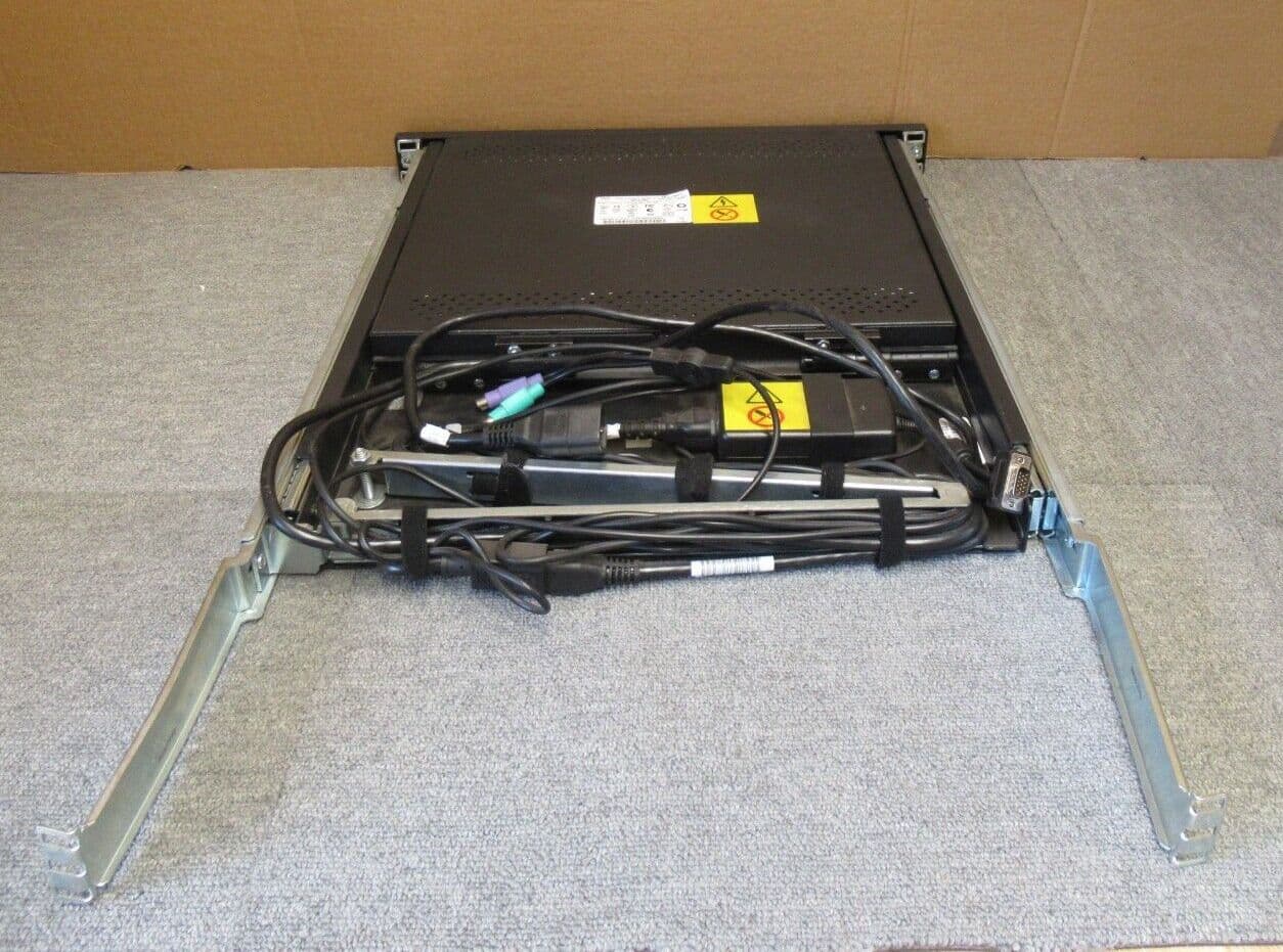 IBM 23K4803 1723-1NX 17" 1U LCD TFT Console Monitor Keyboard Rackmount ...