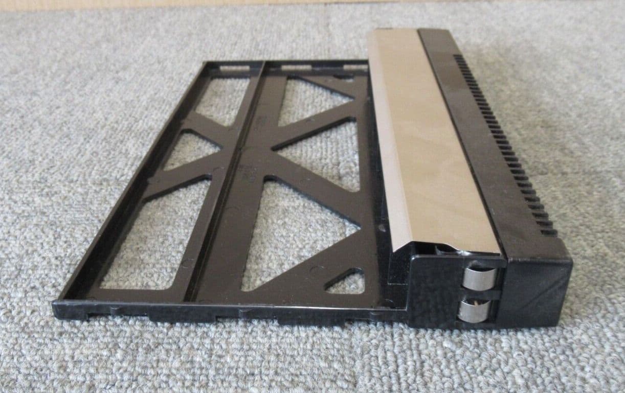 IBM 39Y5034 02R9334 BladeCenter Chassic Blade Bay Blank Filler