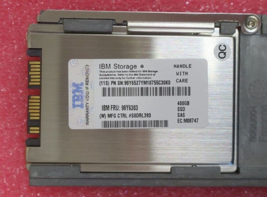 IBM 400GB Micro SAS 6Gb/s 1 8" SSD Solid State Drive Flash Drive 98Y6527