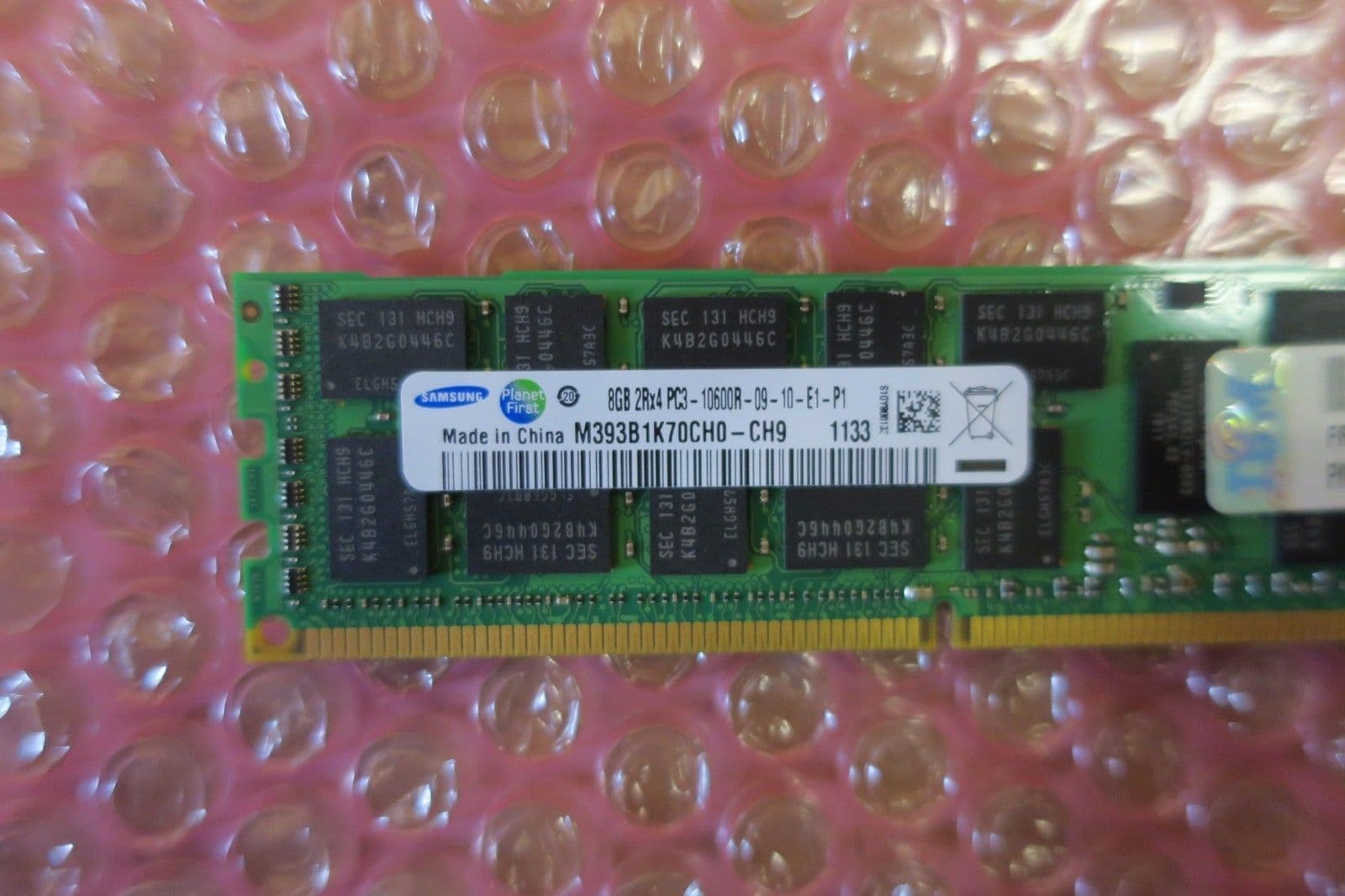 IBM 47J0157 49Y1446 Samsung M393B1K70CH0-CH9 8GB DDR3 PC3-10600R RAM Memory