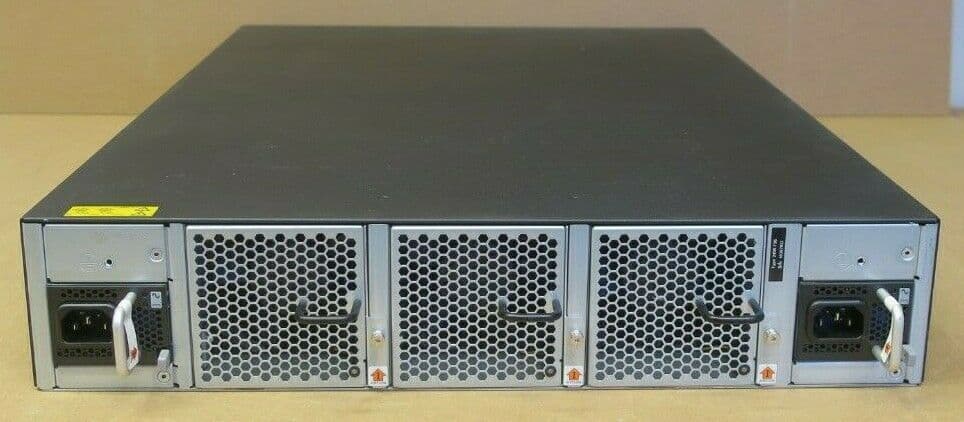 IBM 6520 96x 16Gb Fibre Channel FC Active Port Switch 2498-F96 96 ports ...