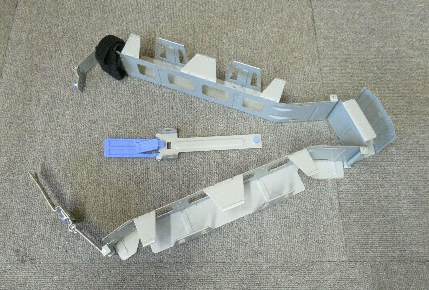 IBM 68Y7212 System X3850 X3950 Server Cable Management Arm