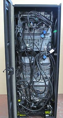 IBM eServer AS/400 i5 9406-550 Server & Storage System Arrays HDD Cards