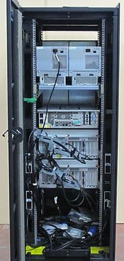 IBM eServer AS/400 i5 9406-550 Server & Storage System Arrays HDD Cards