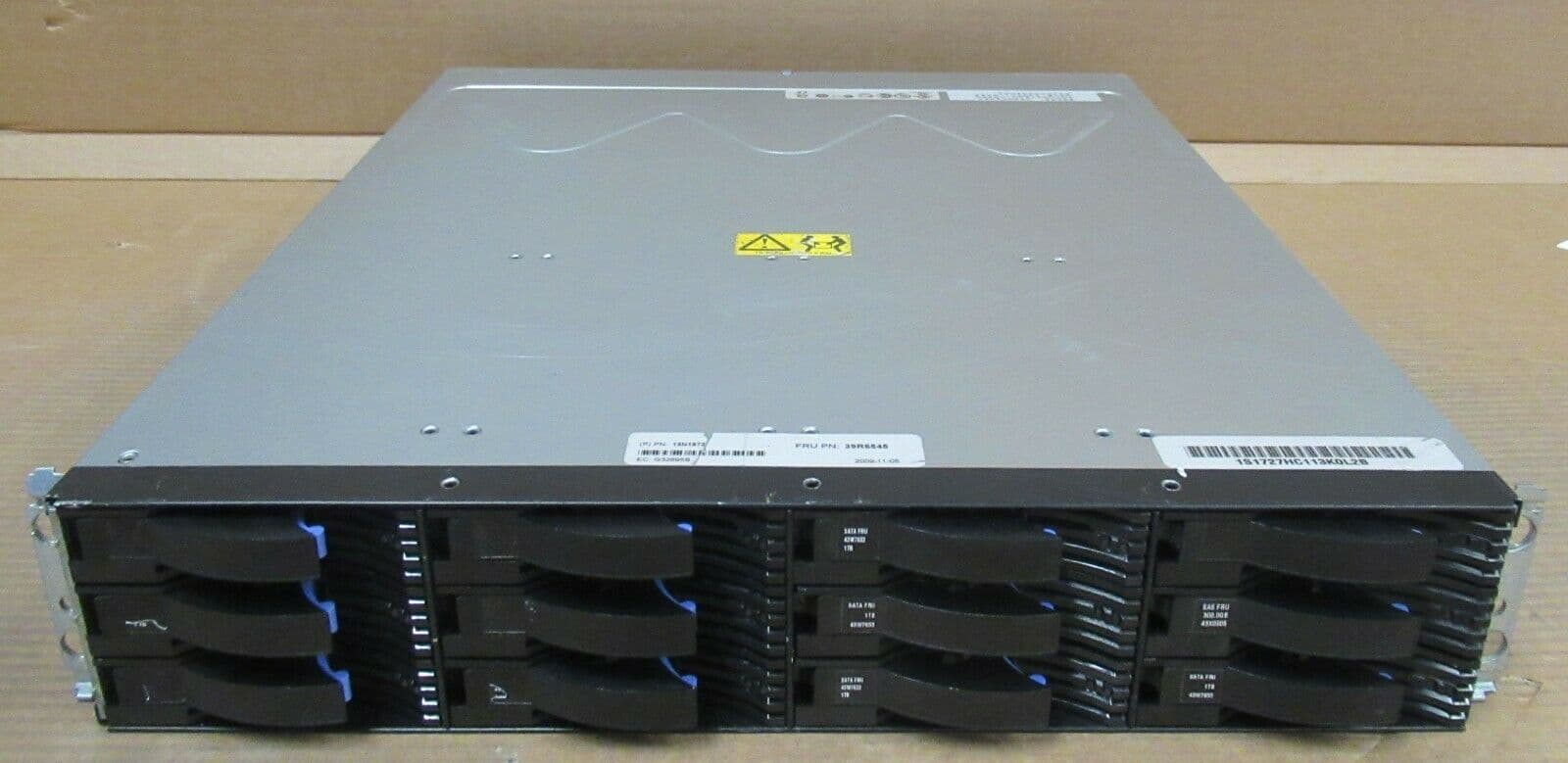 IBM EXP3000 Expansion Storage Array 12x SAS Bays 5x 1TB 2x CTRL & 2x ...