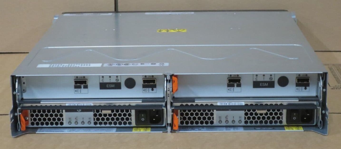 IBM EXP3000 SAS Expansion Array 1727-HC1 7 2TB 12 x 600GB 15K SAS HDD