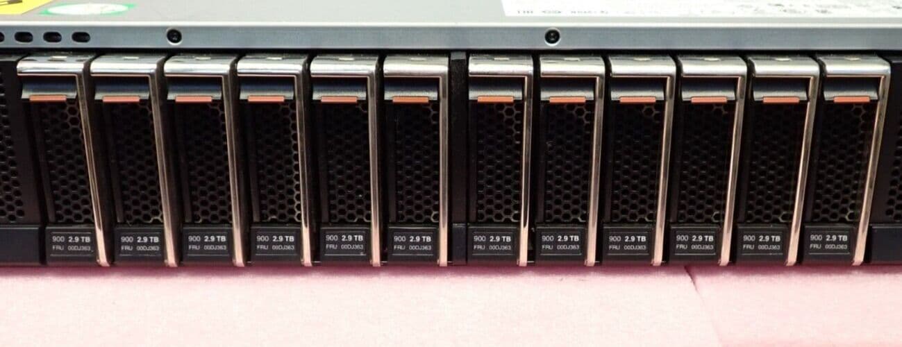IBM FlashSystem V9000 Storage Enclosure 9848-AE2 12x 2 9TB Flash Module ...