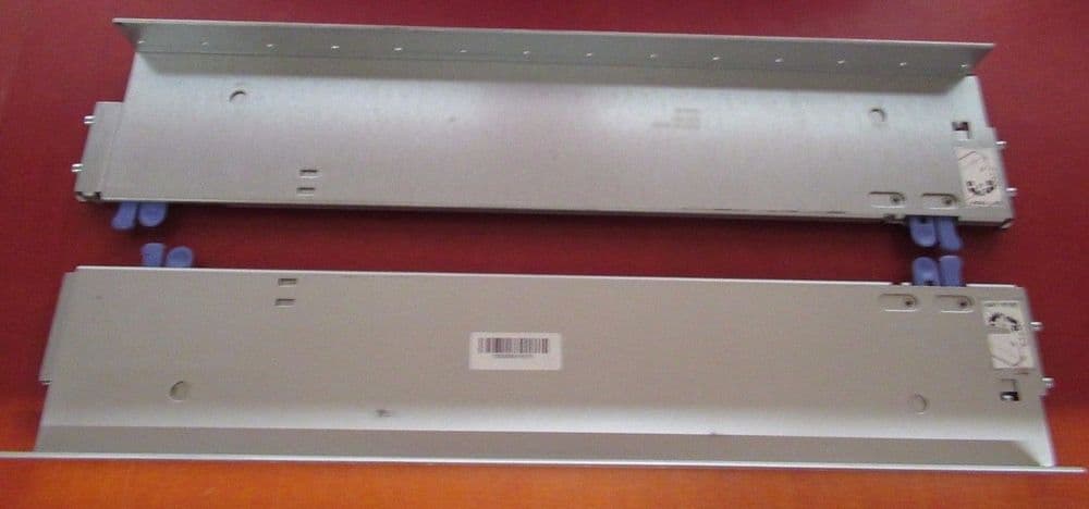 IBM Foxconn 3RU BladeCentre Shelf Left Right Rail Kit 40K6422 40K6417