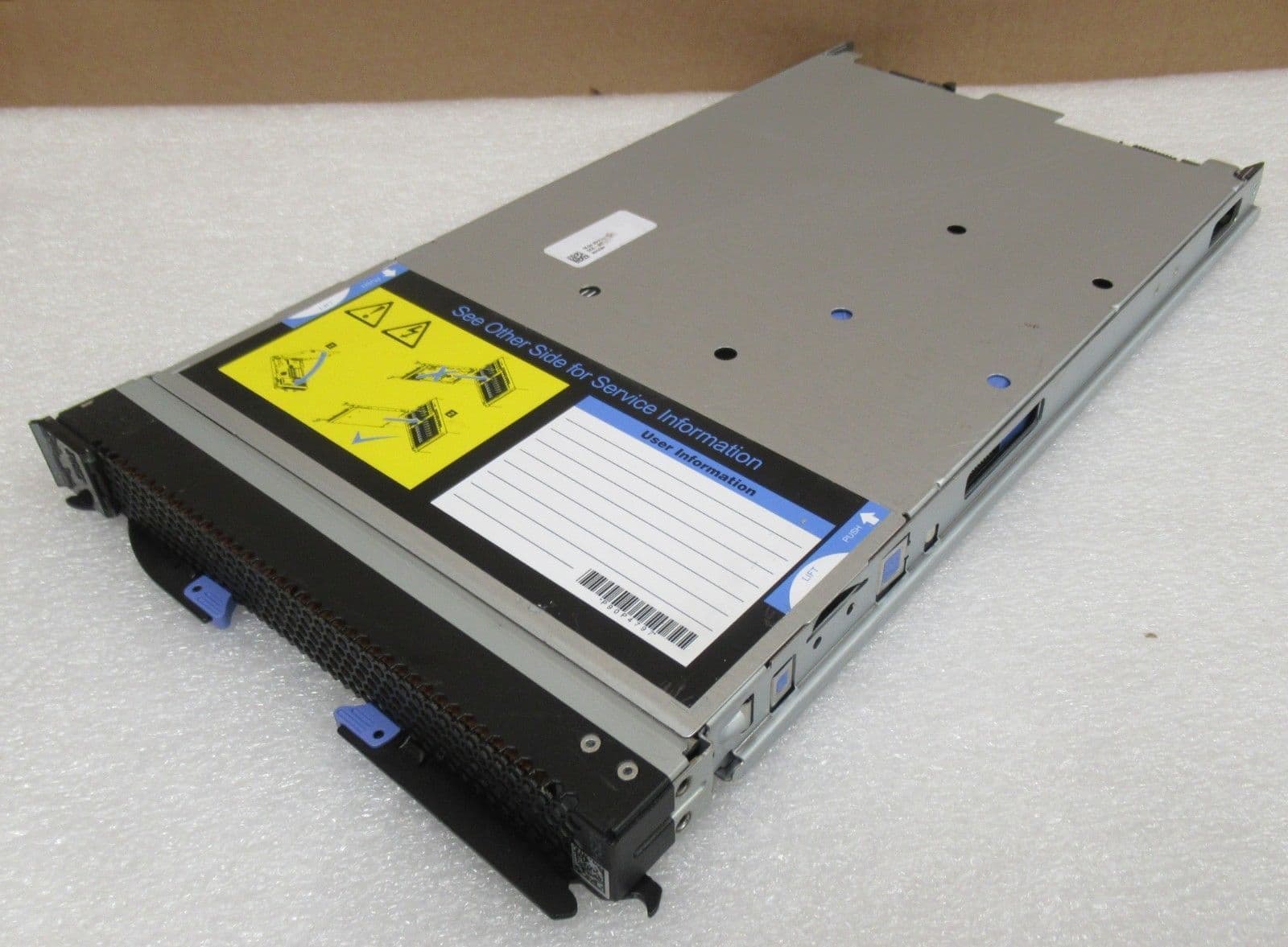 IBM HS21 Blade Server 8853-WJQ 1x Xeon Quad-Core E5430 2 66GHz 4GB Ram