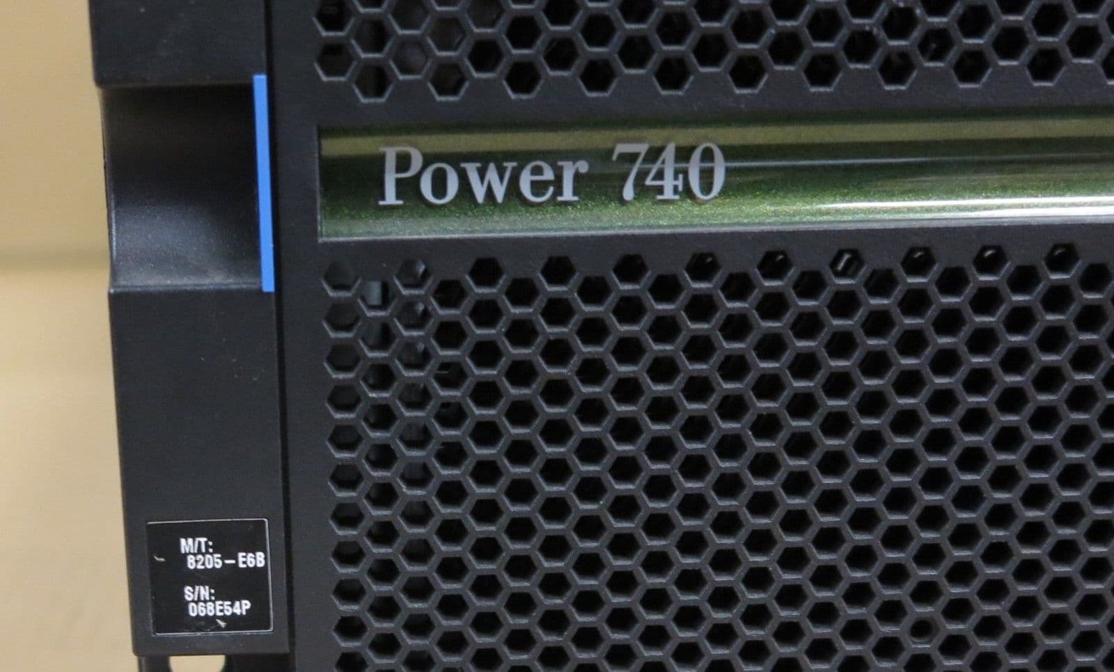 IBM pSeries Power 740 Server 8205-E6B SIX-CORE 3 72GHz CPU 64Gb Extra Spec