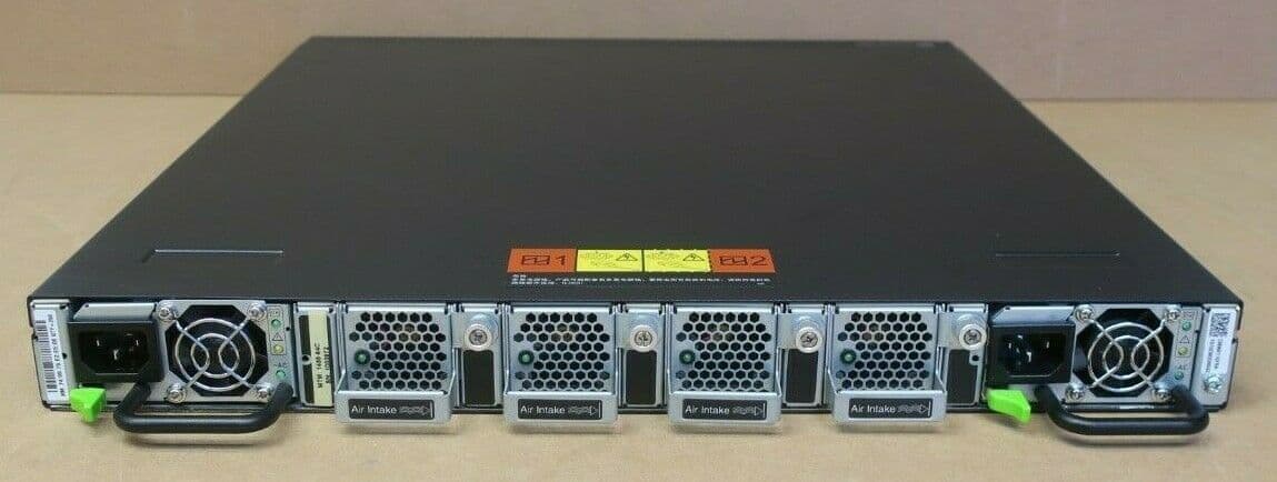 IBM RackSwitch G8264 1455-64C 48x 10GbE SFP 4x 40GbE QSFP 1U Rack Mount ...