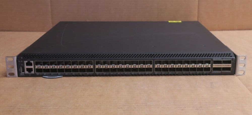IBM SAN64B-6 48x 32Gb SFP 4x QFlex FC Switch 8960-N64 48x 32G Active ...