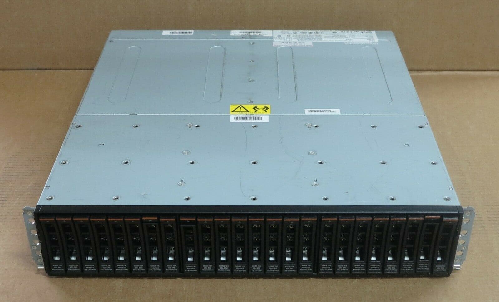 IBM Storwize 2076-24F V7000 Gen2 22 x 900GB 10K 12G Expansion Array 2x ...