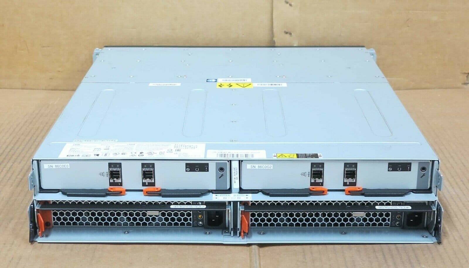 IBM Storwize 2076-24F V7000 Gen2 4x 2 4TB HDD 14x 1 92TB SSD Expansion ...