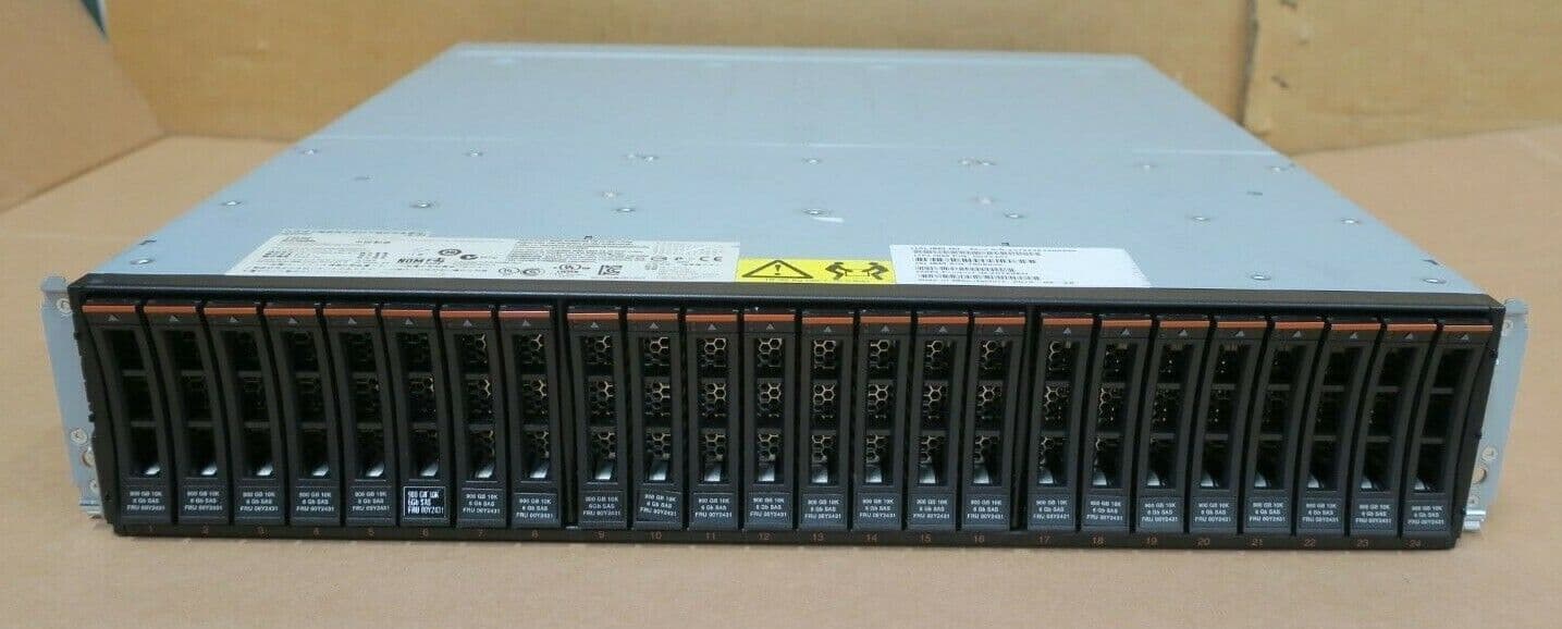 IBM Storwize V3700 2072-24E Expansion Array 25x 900GB HDD 2x Exp cable