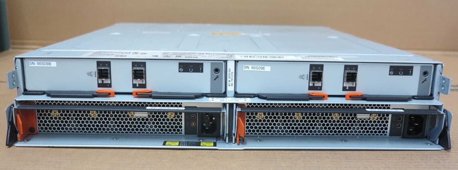 Ibm Storwize V5000 Gen2 Expansion Array 19 X 600gb 15k 5 X 800gb Ssd