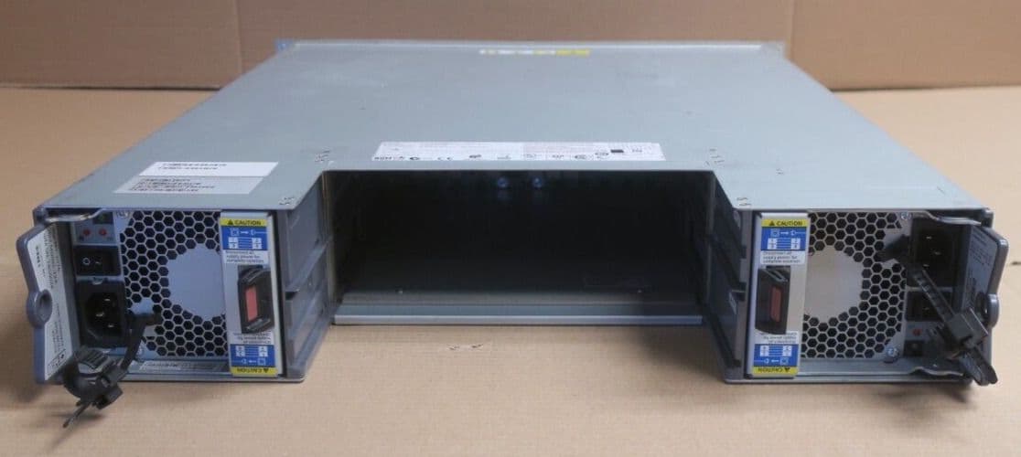 IBM Storwize V7000 G1 Expansion Array 2076-224 24x 300GB 10k HDD No ...