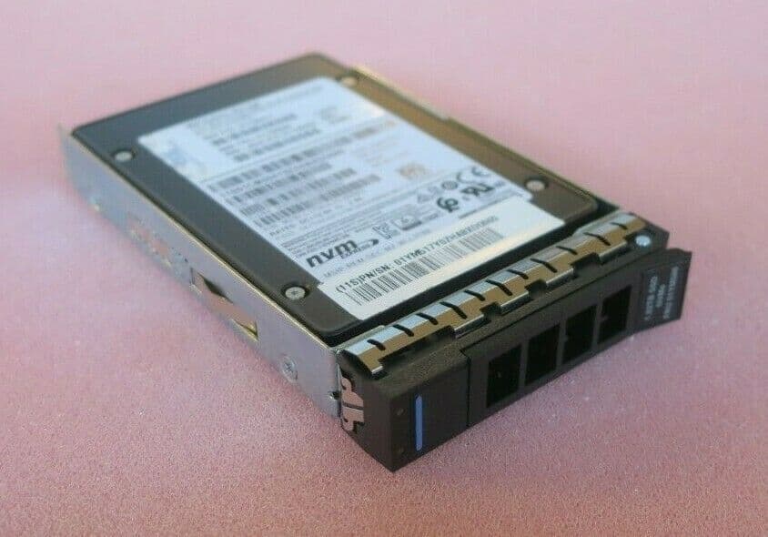 IBM Storwize V7000 G3 1 92TB PCIe NVMe 2 5" SSD - 01YM586 01YM517 MZ ...