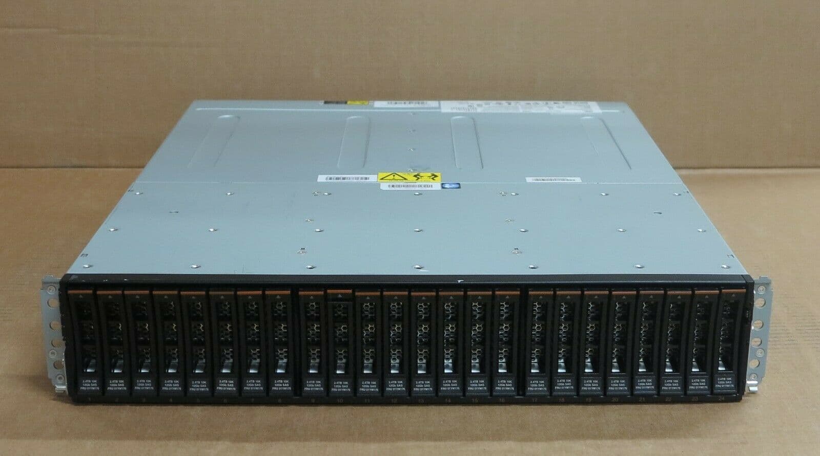 IBM Storwize V7000 Gen2 23x 2 4TB 10K 12G Expansion Array 2076-24F 2x ...