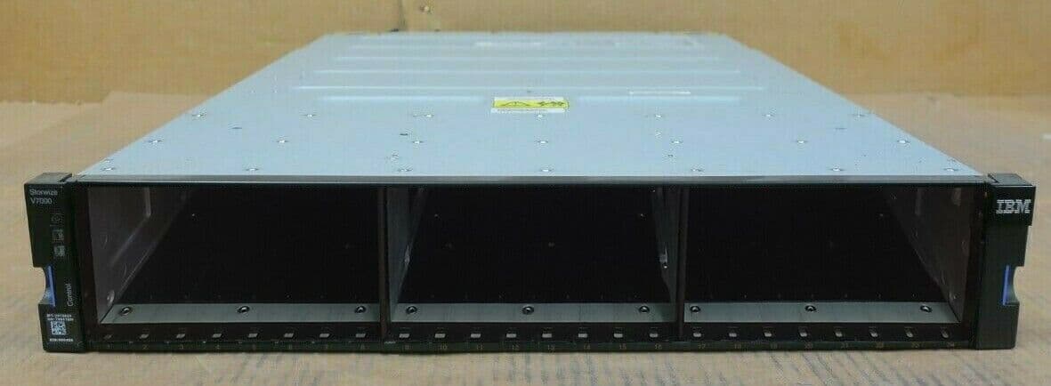 IBM Storwize V7000 GEN2 Control Enclosure 24x 2 5" HDD Bay 2076-524 2 x ...
