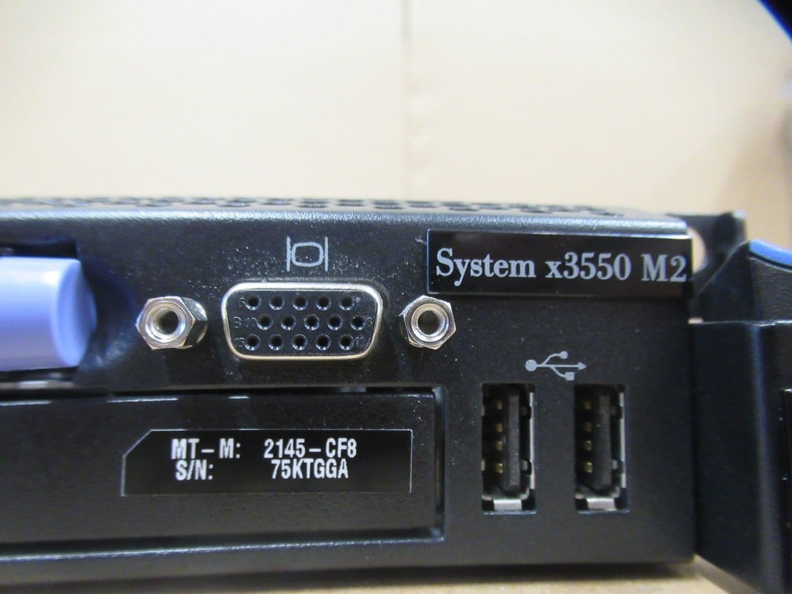 IBM System Storage SAN Volume Controller Engine 24GB 146GB Raid 1U 2145-CF8