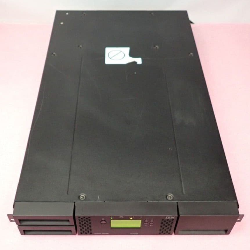 IBM System Storage TS3100 3573 L2U Tape Library Enclosure 45E1010 no drives