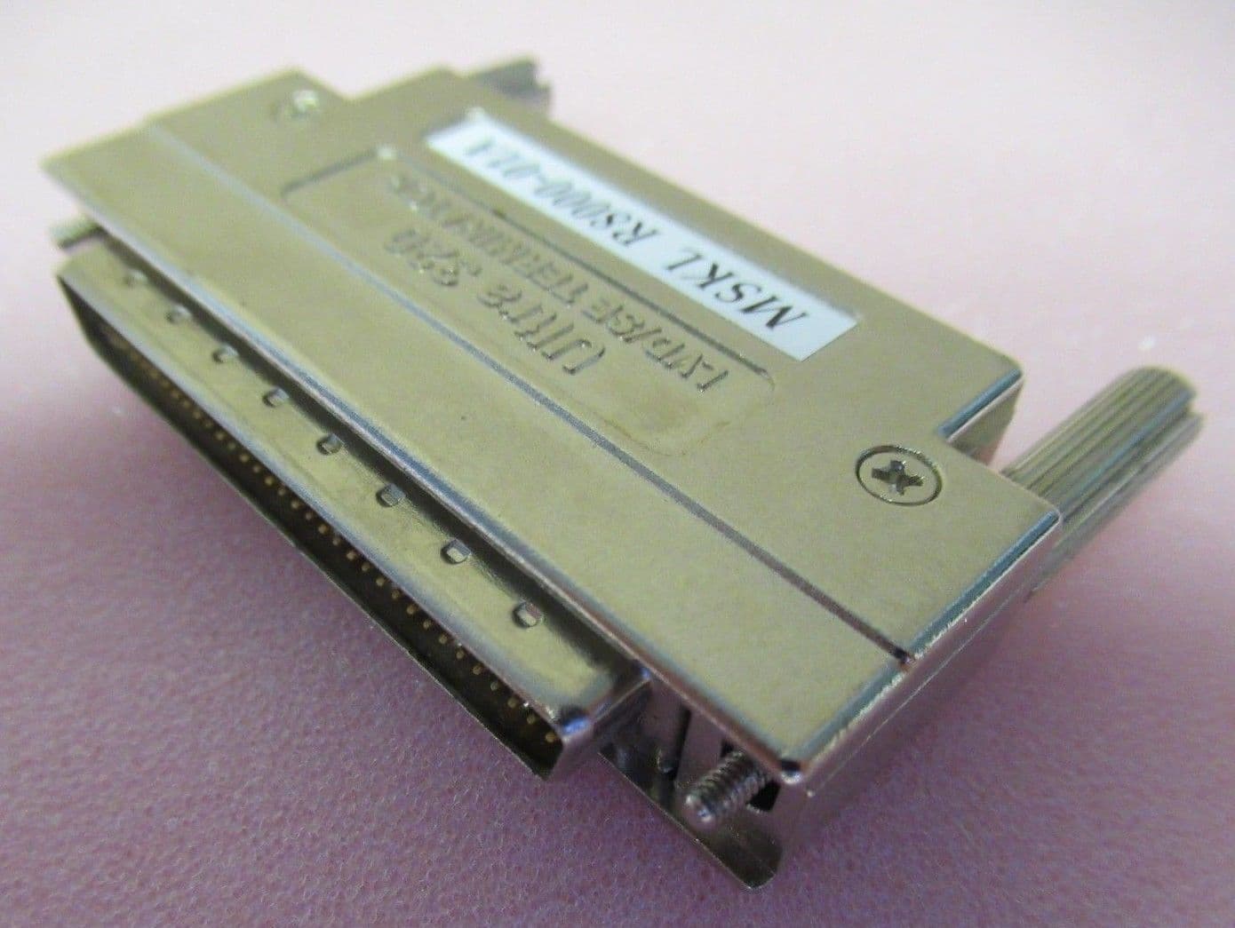 IBM ULTRA 320 LVD/SE TERMINATOR MSKL-R8000-01A