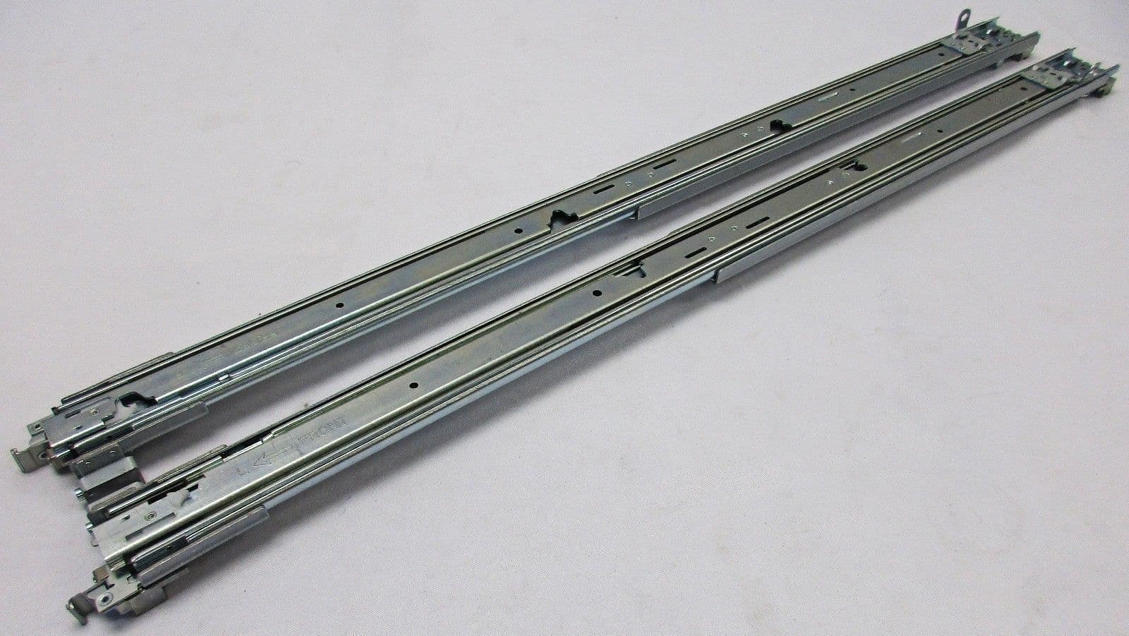 IBM X3300 X3500 M4 Sliding Server Rack Mount Rail Kit 68Y7223 68Y7224