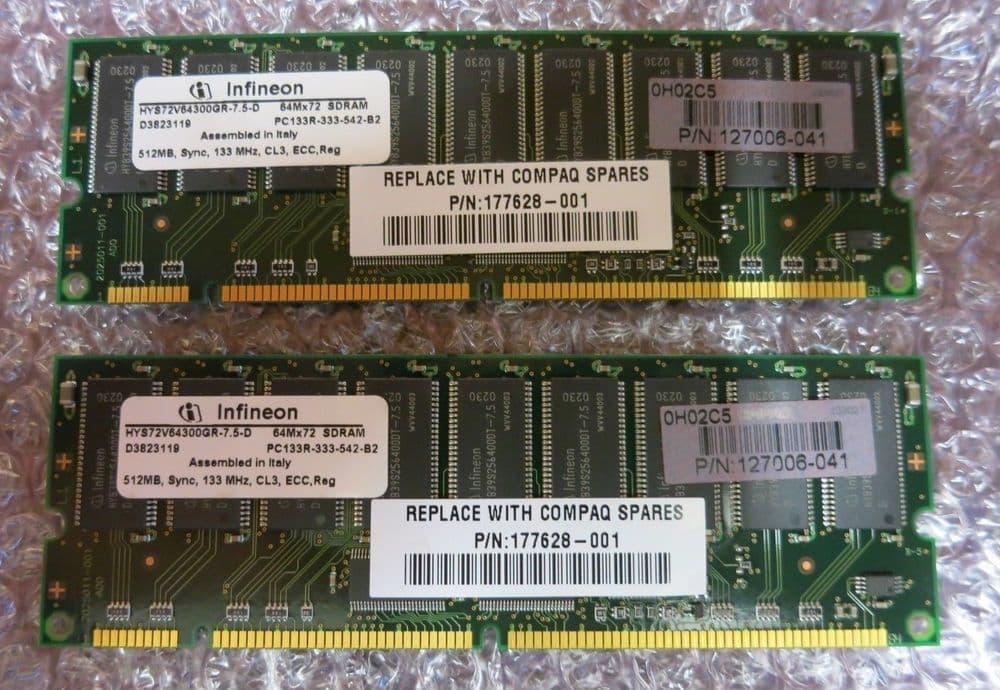 Infineon HYS72V64300GR-7 5-D 2 x 512MB 1GB SDRAM PC-133 CL3 168 Pin ECC RAM