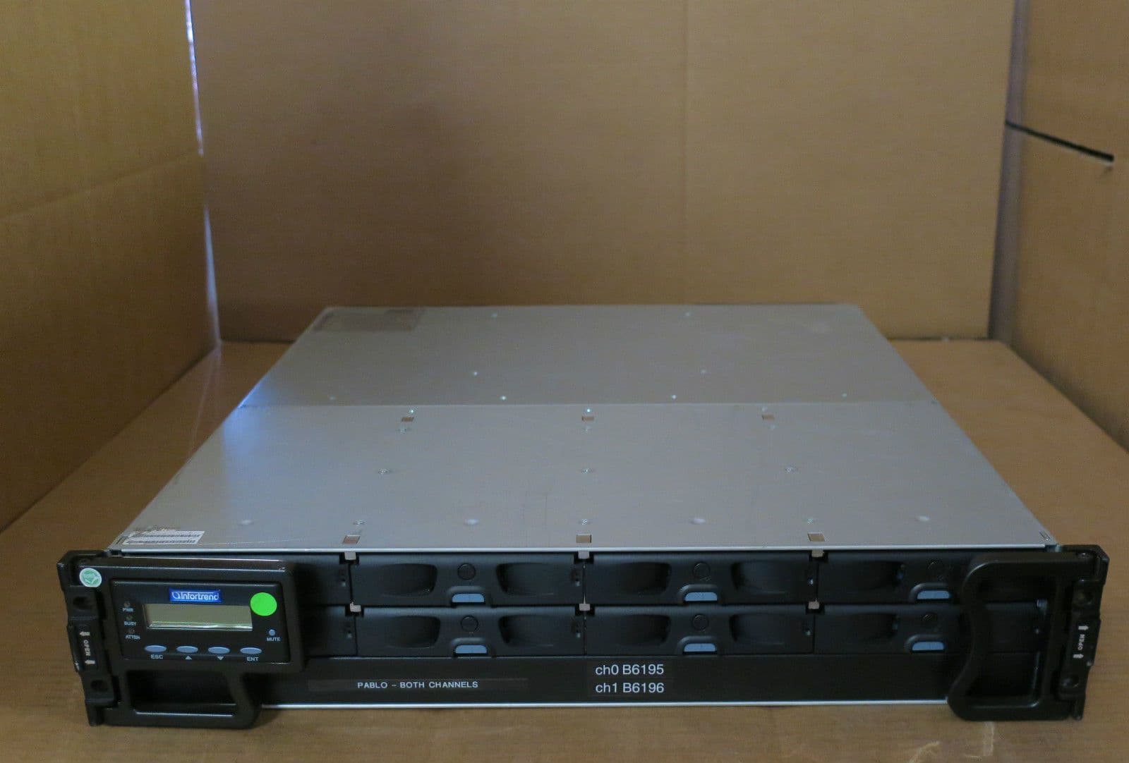 Infortrend EonStor ES A08F-G2422 M2 2 x 350W PSU 1 x ES A08F Controller ...