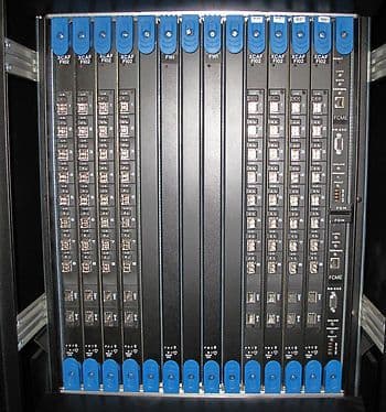 InRange FC/9000 120-Port Fibre Channel FC Director Cabinet Rack Switch ...