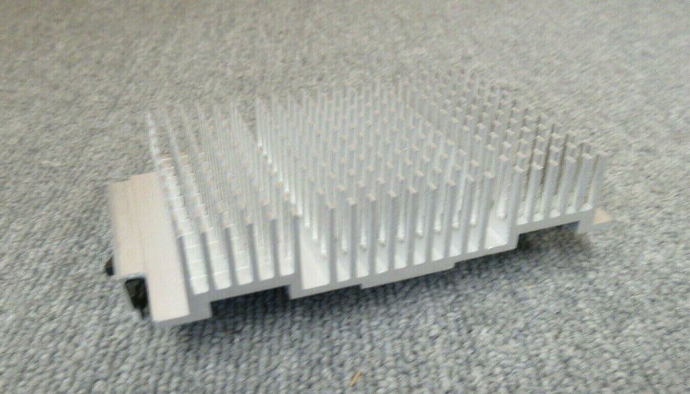 Intel SL365 Pentium III 500MHz 100MHz FSB 512KB L2 Cache Socket SECC2 ...