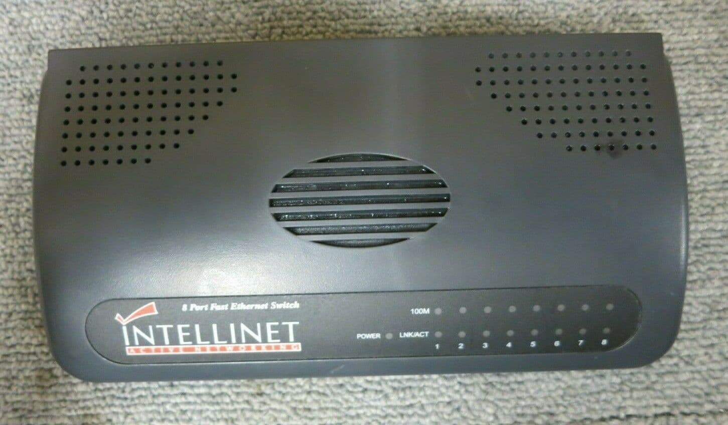 Intellinet GSD08P 8-Port 100Mbps Fast Ethernet Network Switch No AC Adapter