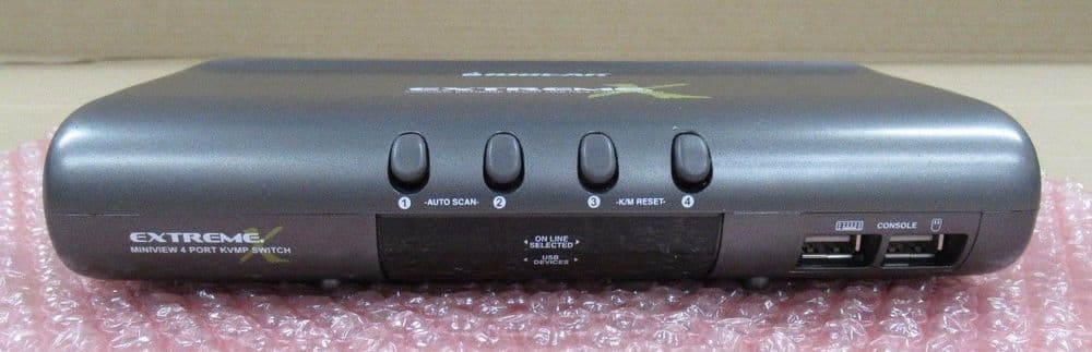 iOGear GCS1734 Extreme 4-Port MiniView USB PS/2 KVMP Switch With Cables