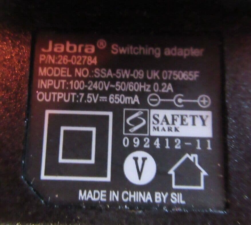 Jabra 26-02784 SSA-5W-09 UK Plug Switching AC Power Adapter 5W 7 5V 650mA