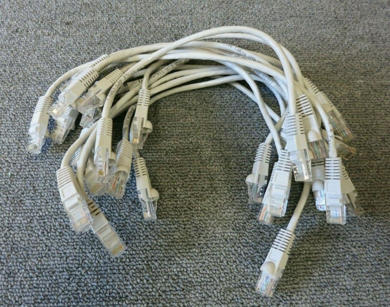Job Lot 16 x Cat5e RJ45 Male Ethernet UTP Light Grey 0 3M Patch Lead Cable