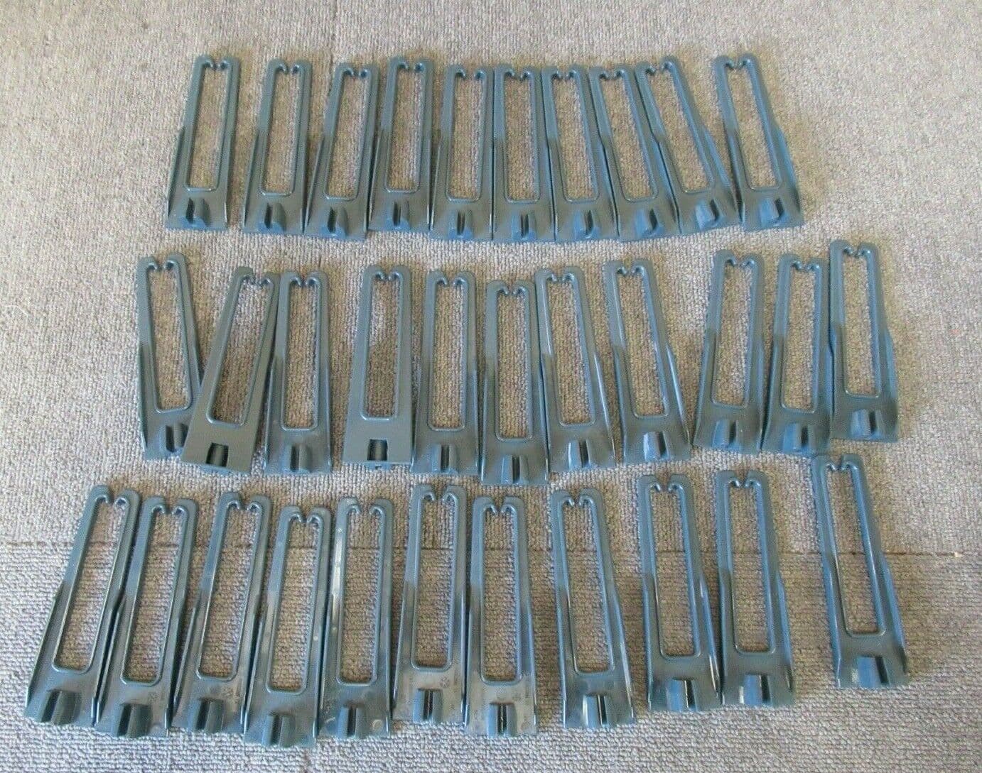 Job Lot 32 x Cisco 700-05613-01 Plastic Server Cable Management Clip ...