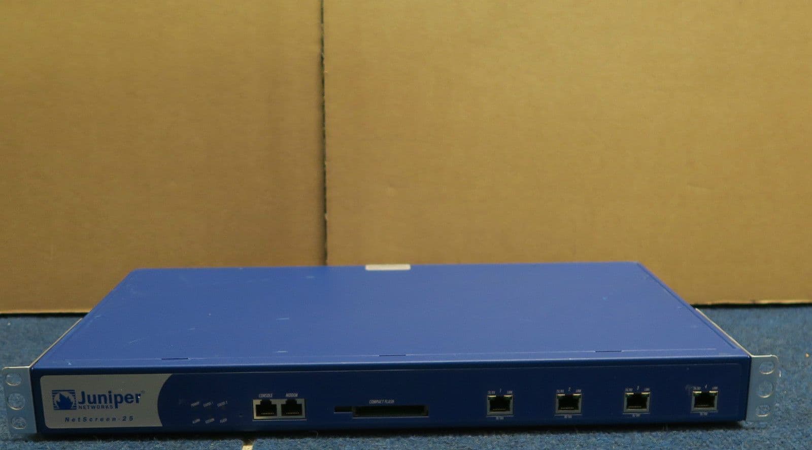 Juniper Netscreen 25 NS-025-003 - VPN Firewall 1U Rackmount Switch