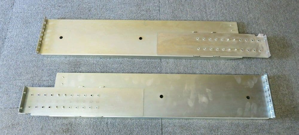 Left & Right 3U Adjustable L-shaped Rack Mount Server Mounting Rail Kit