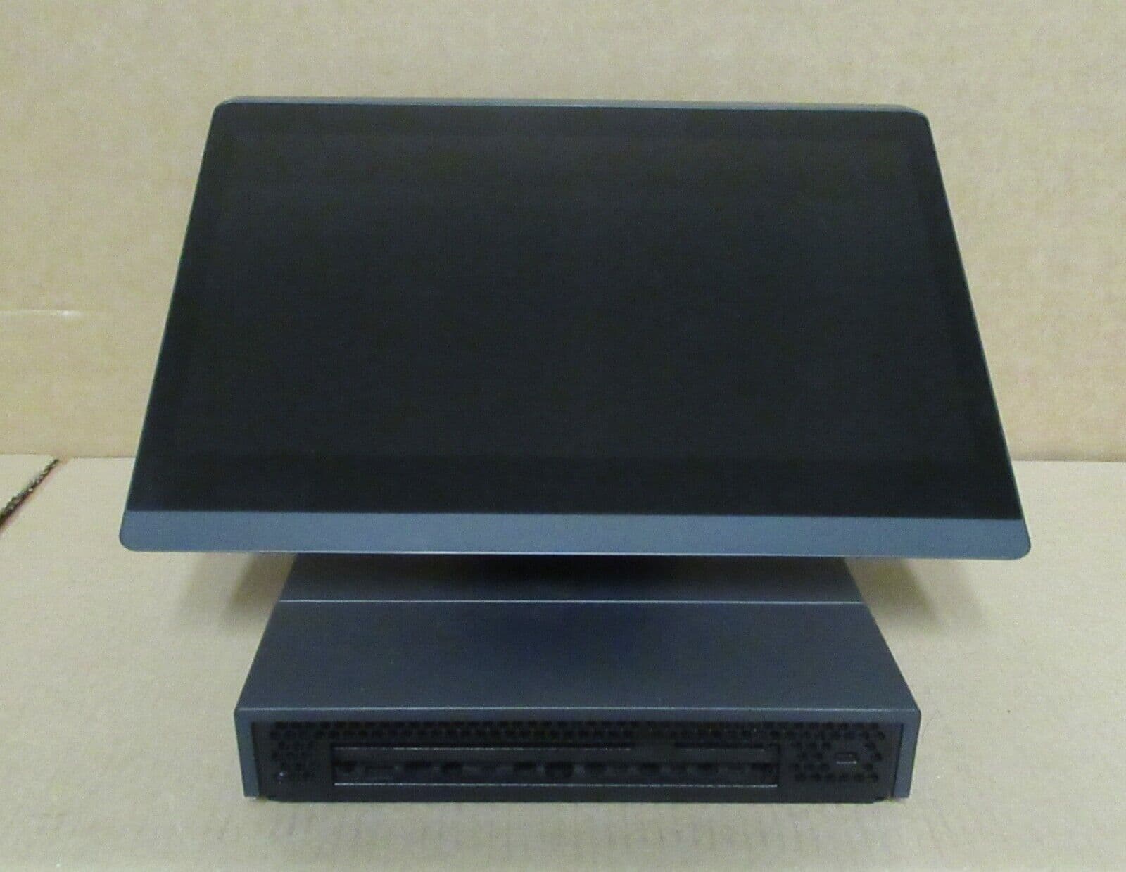 Lenovo ThinkSmart Hub 500 i5-7500T 2 70GHz 8Gb Ram 128GB SSD All In One PC