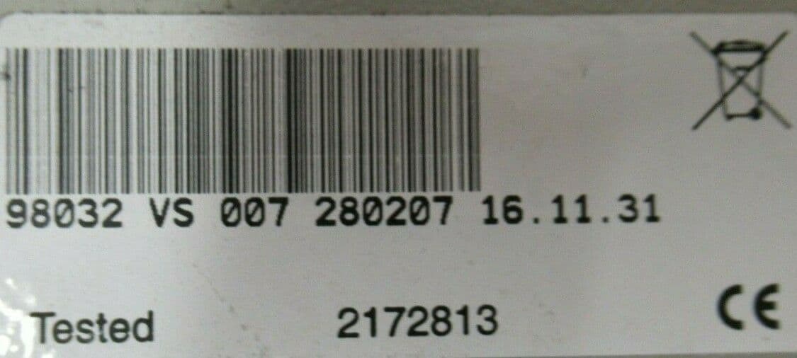 Lindy 6 Way UK 3 Pin Rackmount PDU For Rack Cabinet Server Room Data Center