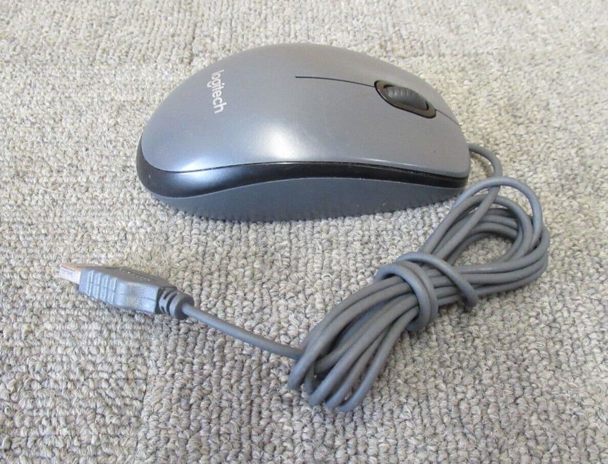 Logitech M90 810-002147 Grey USB Wired 3-Button Optical Mouse